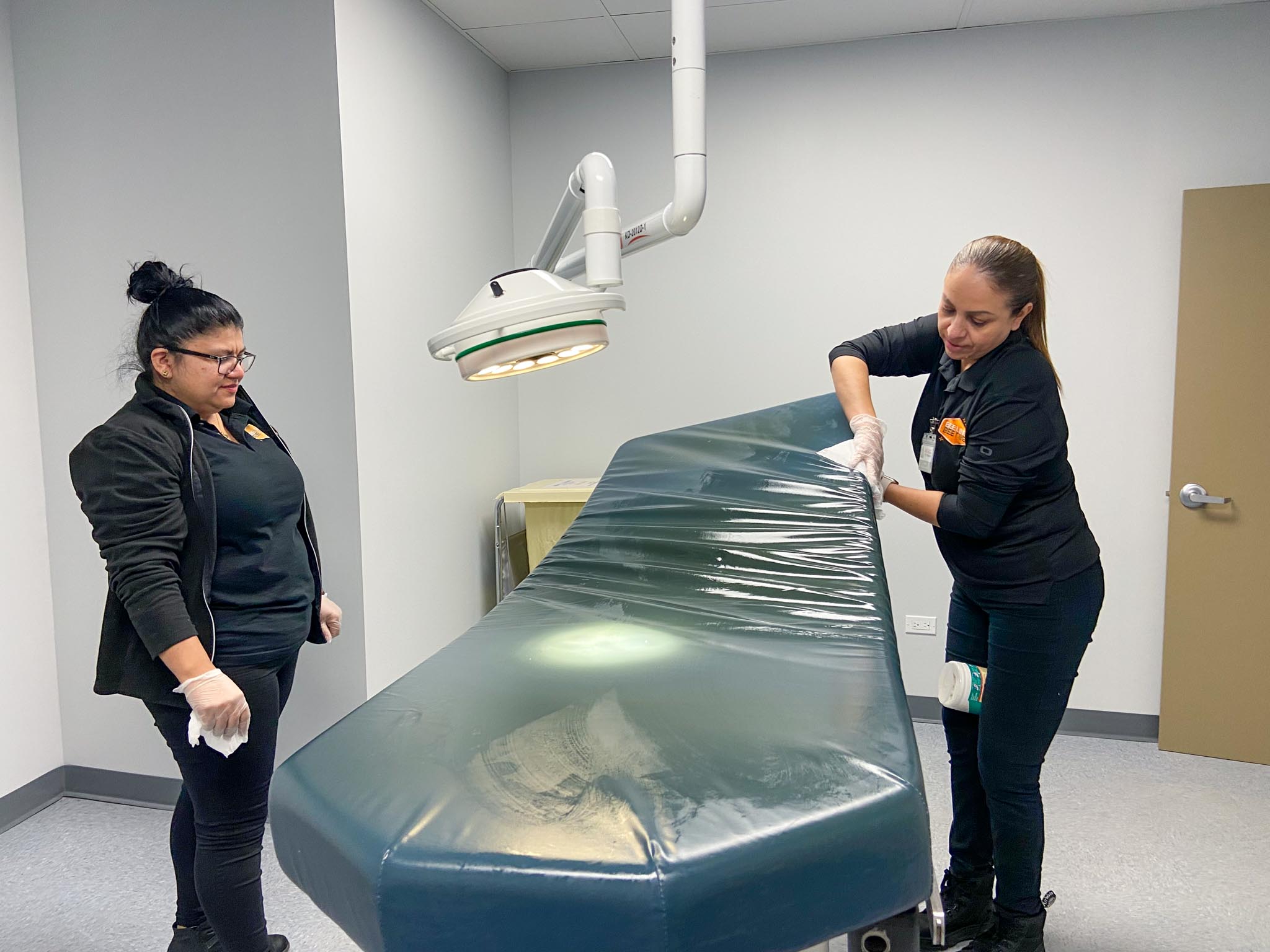 Where Clean Meets Clinic: Elevate Your Healthcare Cleaning Standards ...